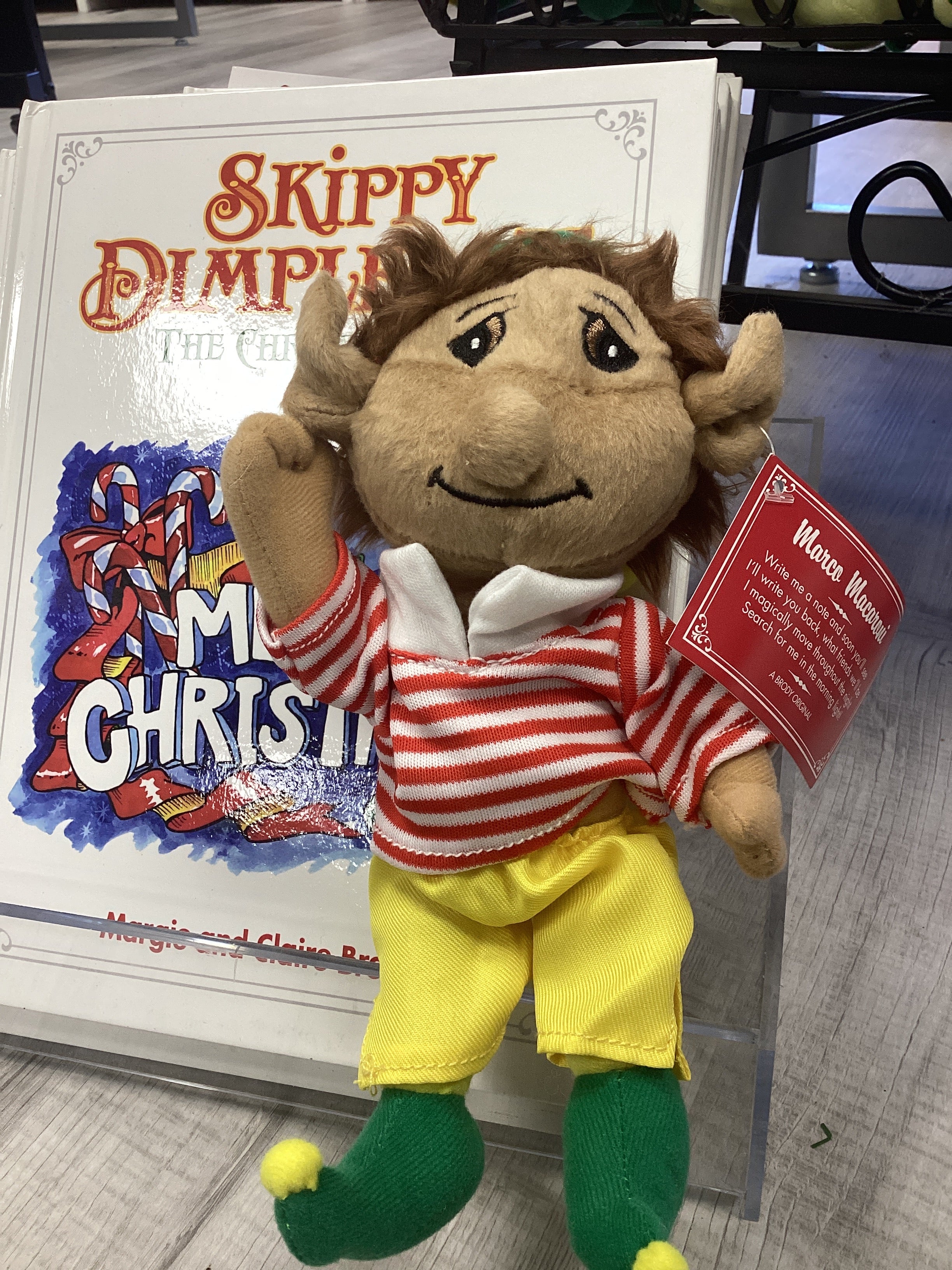 Marco Macaroni elf – The Very Thing